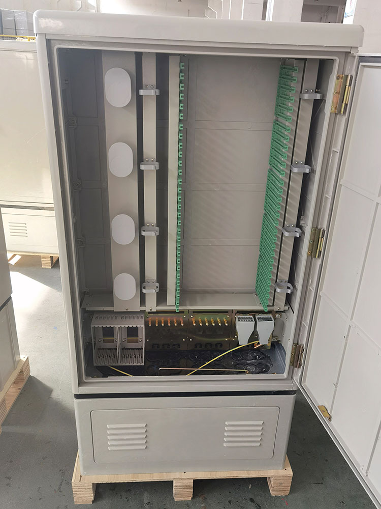 288 Cores Outdoor Fiber Optic Cross Cabinet from China manufacturer ...
